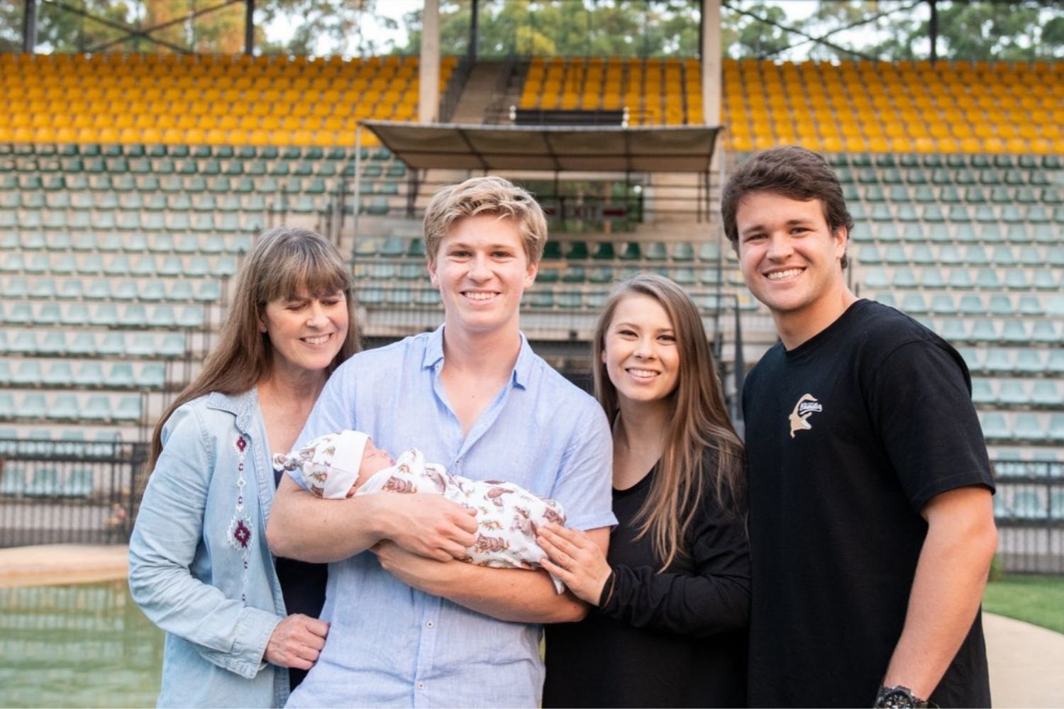 Robert Irwin delights fans with new photo of baby Grace smiling | New Idea