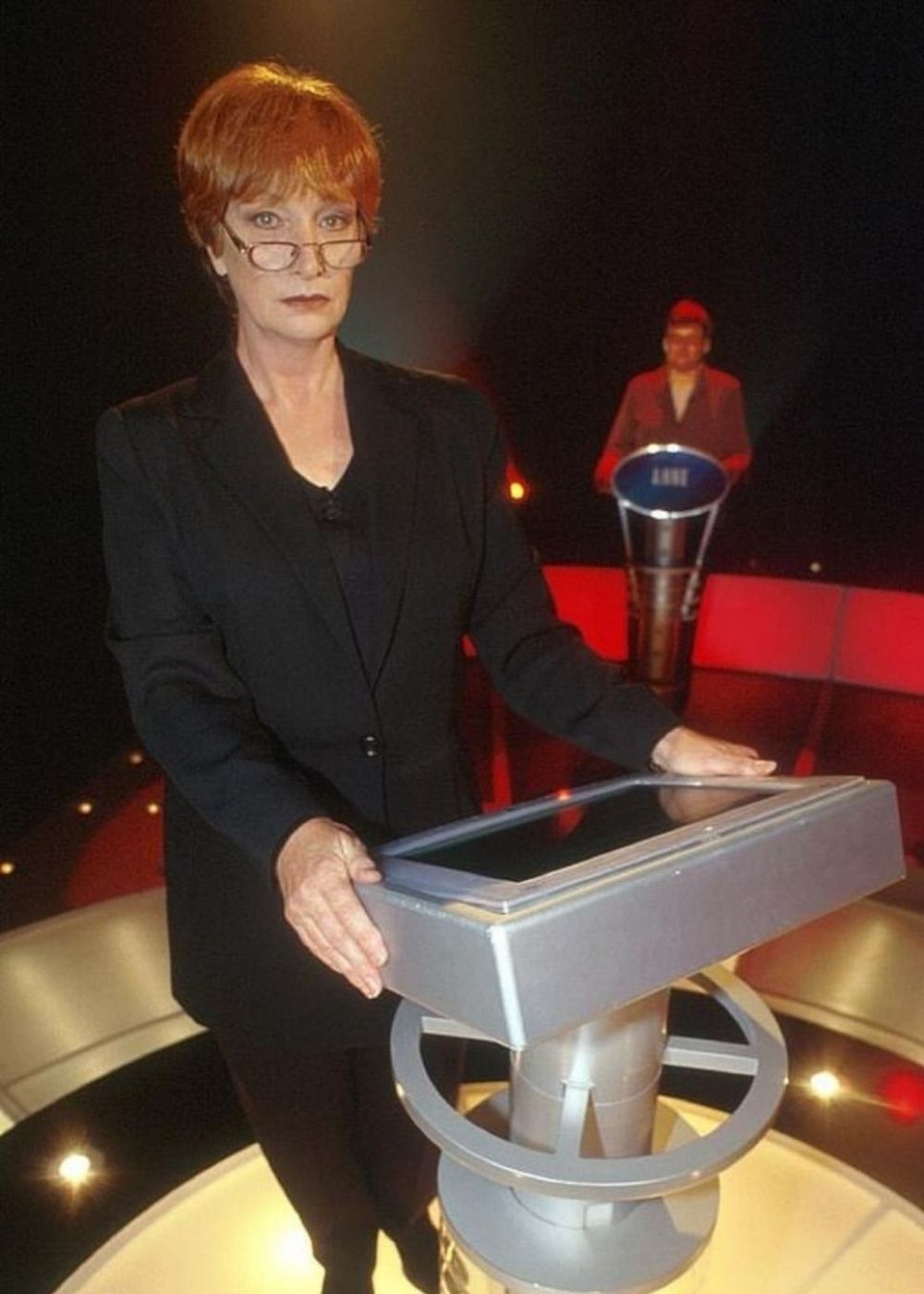 The Weakest Link: Cornelia Frances' son slams reboot | New Idea