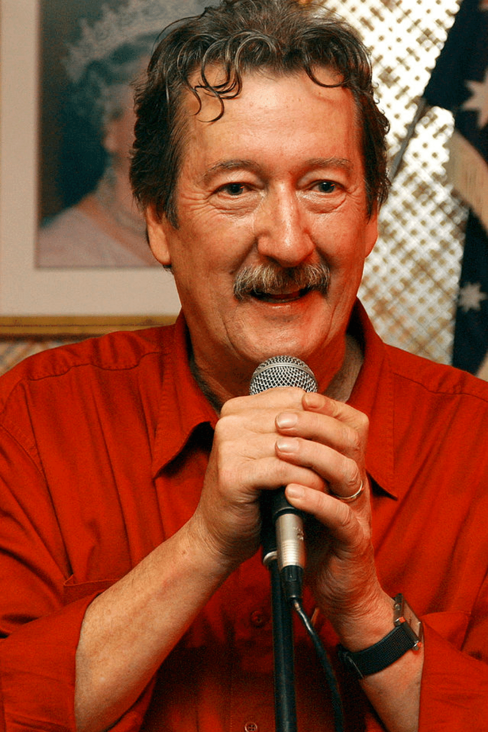 Kyle and Jackie O's awkward encounter with Michael Caton | New Idea