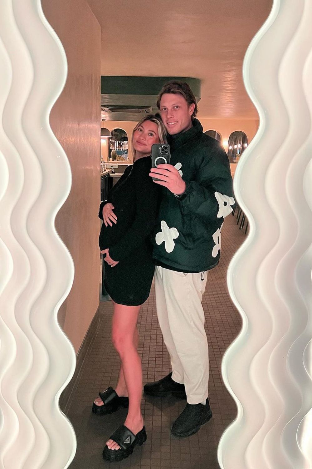 Survivor star Shonee Bowtell welcomes first child | New Idea