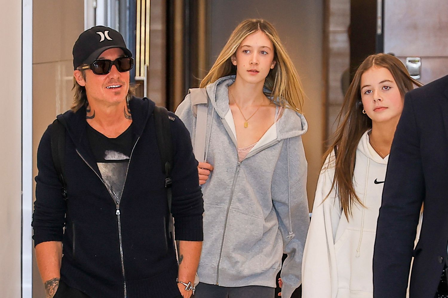 Nicole and Keith's daughters Sunday & Faith are “it girls” in hot ...