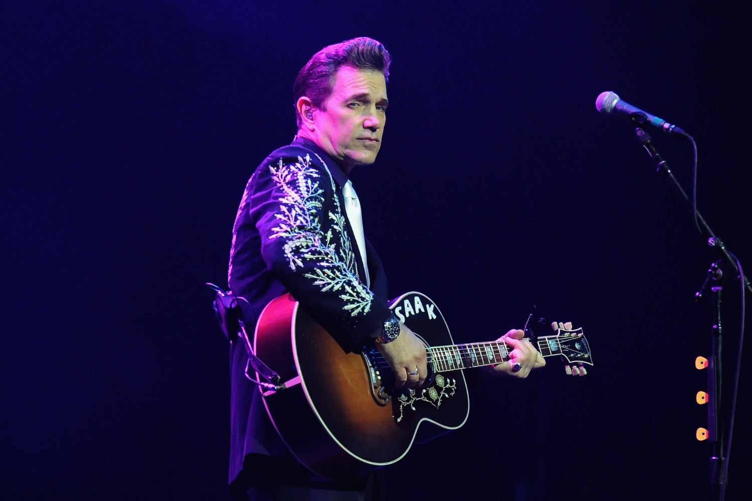 Chris Isaak announces Australia tour | New Idea