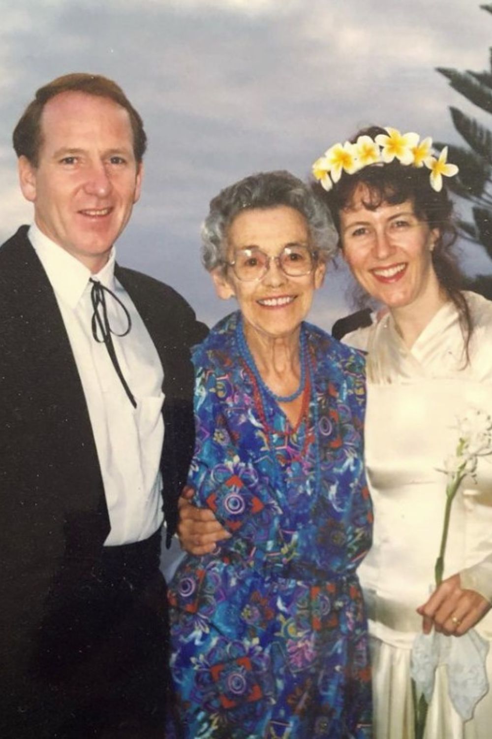 Home and Away's Debra Lawrance and Dennis Coard's wedding anniversary ...