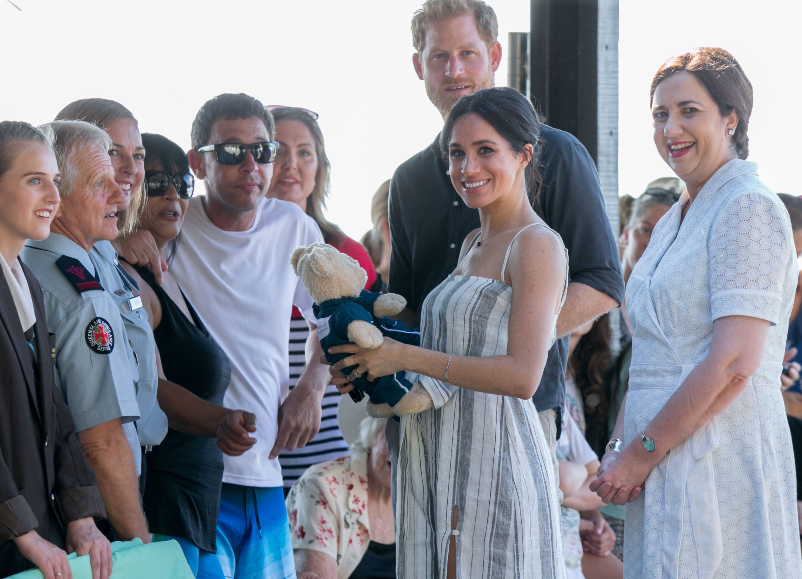 Meghan Markle and Prince Harry receive twin boy bears | New Idea