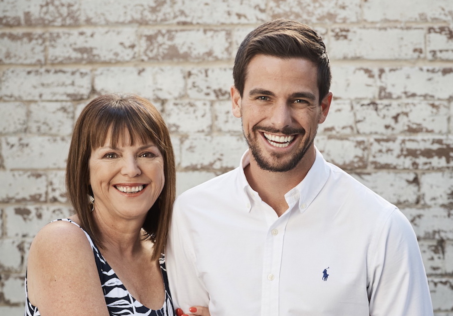 Instant Hotel: Meet Debbie and Justin! | New Idea