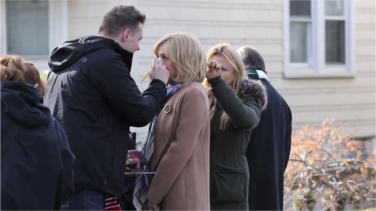 WATCH: Russell and Sienna on Set! | New Idea