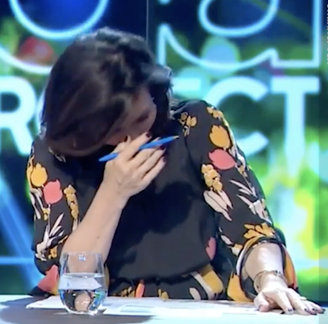 WATCH: Lisa Wilkinson cracks up in embarrassment live on The Sunday ...