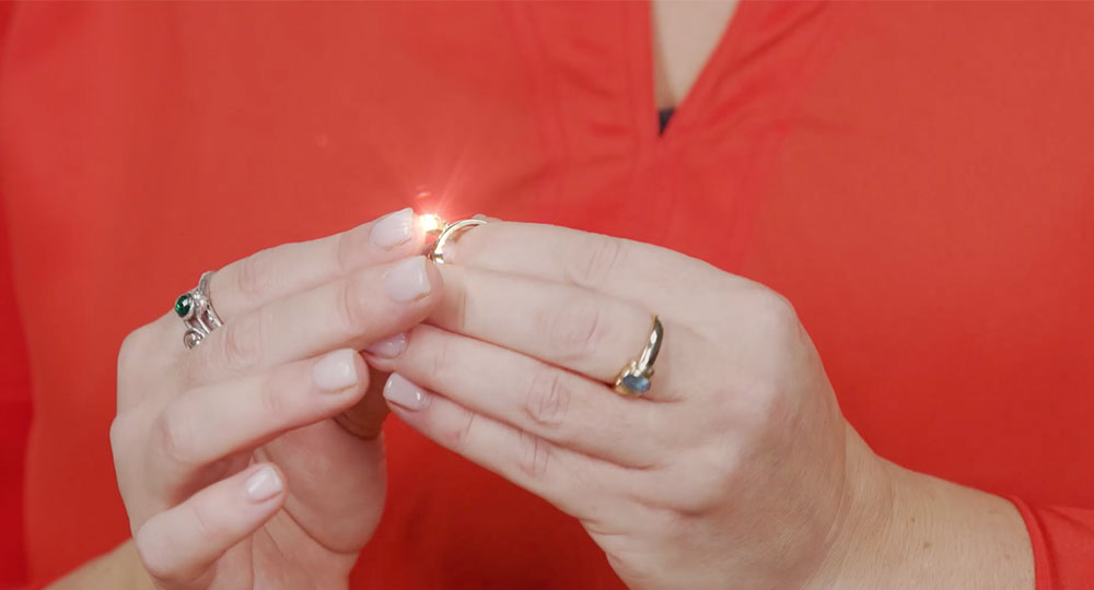 New Idea Hacks: What you can do with toothpaste | New Idea