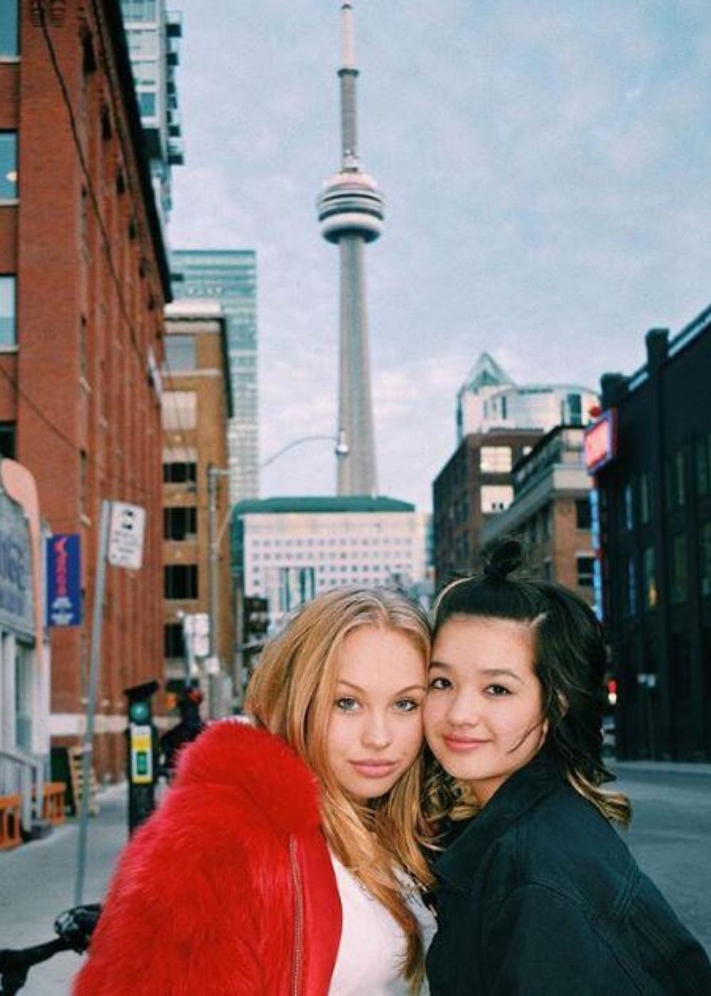 Olivia Deeble stuns in first look at her Disney Princess film | New Idea