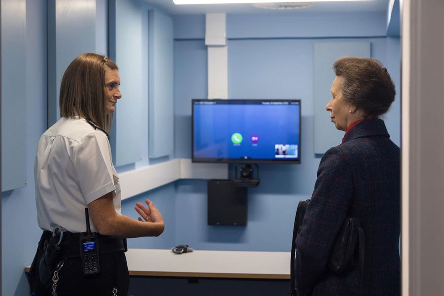 Princess Anne goes to jail: Her brutal reality check! | New Idea