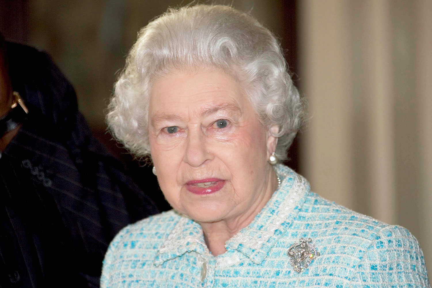 Queen Elizabeth set to grill senior royals over racism claims | New Idea